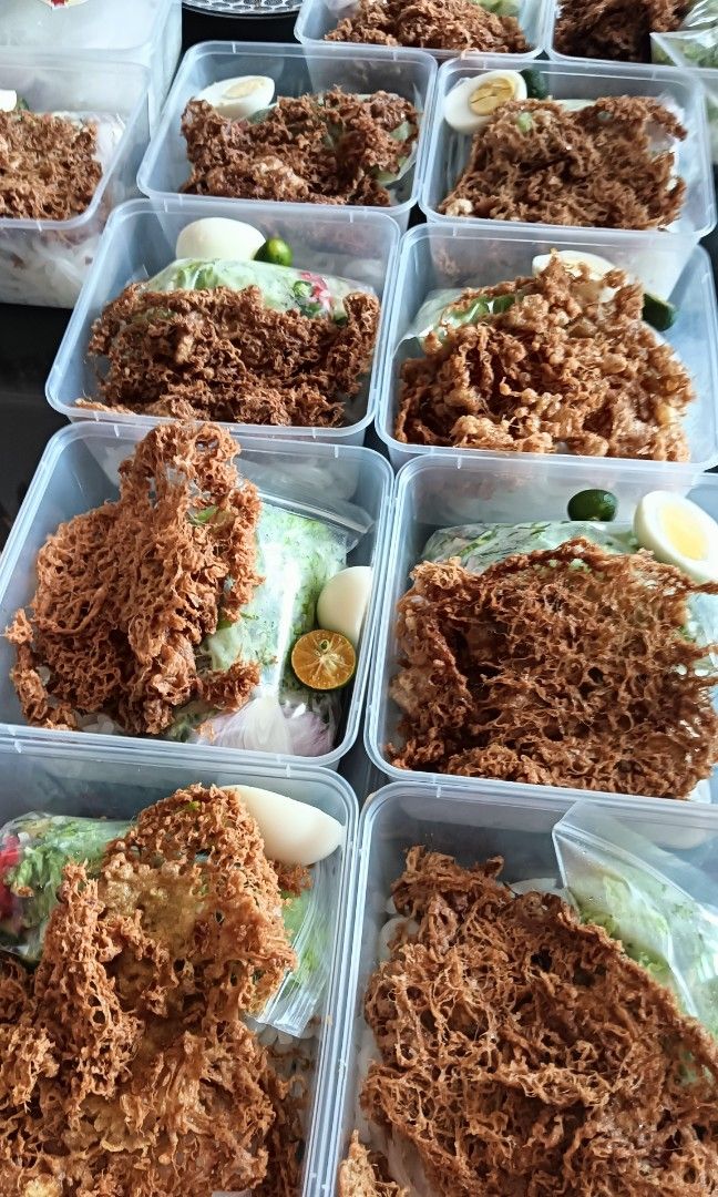 Fuh!!Laksa Telor Sarang & Fuh!!Laksa Original (Telor Rebus), Food ...