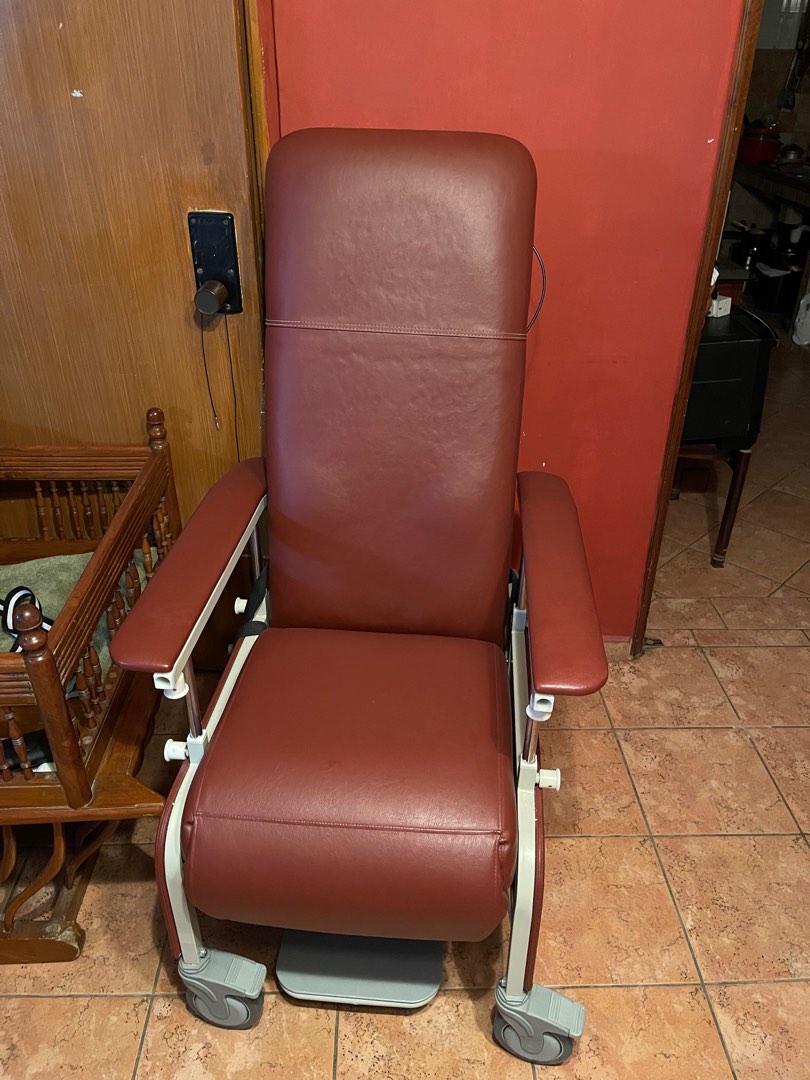 Geriatric Chair, Health & Nutrition, Assistive & Rehabilatory Aids ...