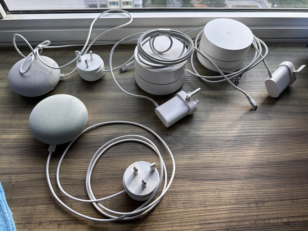 Google Wifi Mesh and Home mini Speakers, Computers & Tech, Parts ...