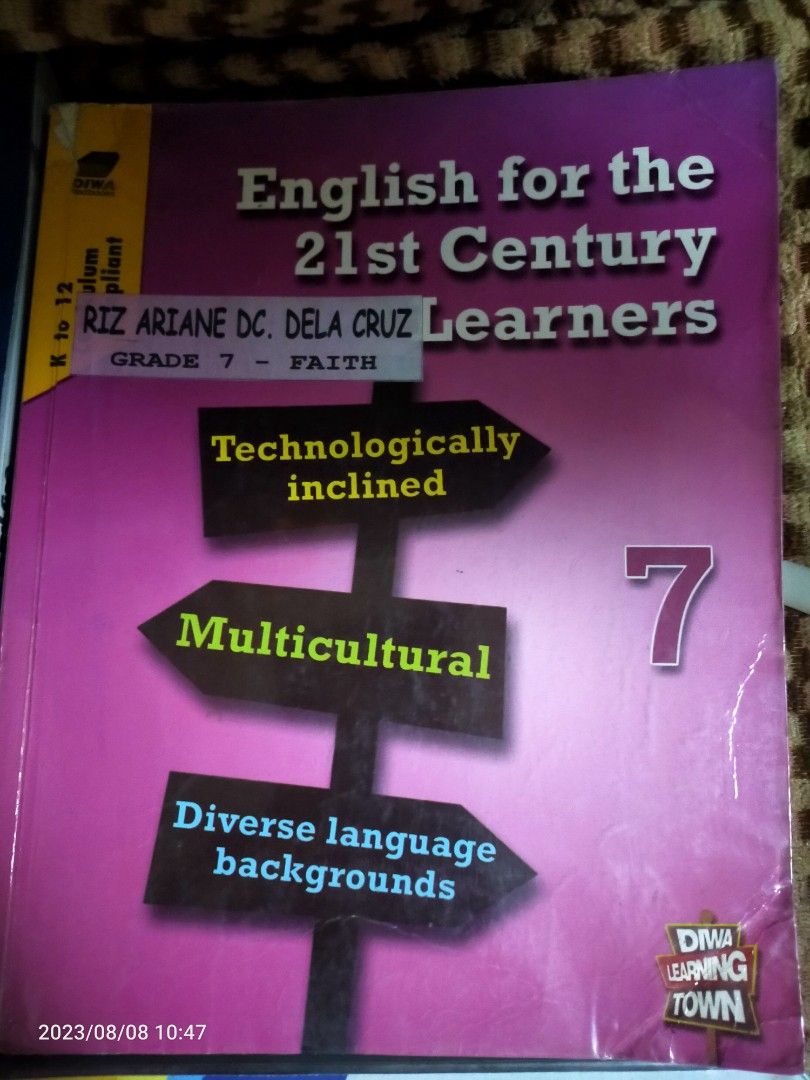 GRADE 7 TEXTBOOK, Hobbies & Toys, Books & Magazines, Textbooks on Carousell