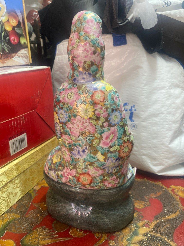 Guang yin Statue, Hobbies & Toys, Memorabilia & Collectibles, Vintage ...