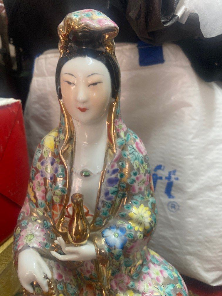 Guang yin Statue, Hobbies & Toys, Memorabilia & Collectibles, Vintage ...