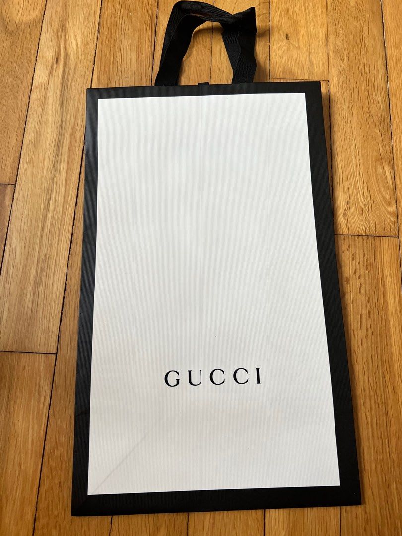 Gucci paper bag, Women's Fashion, Muslimah Fashion, Accessories on ...