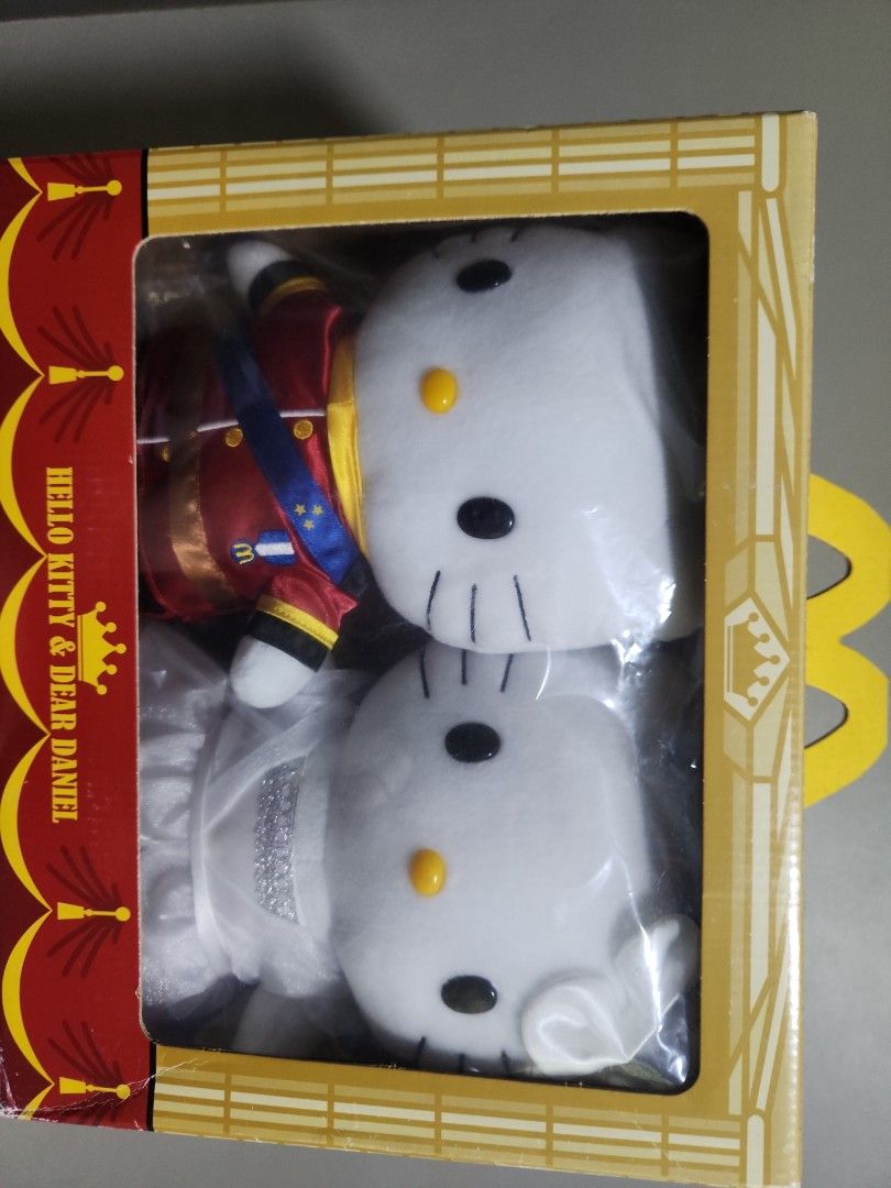 Hello Kitty and Dear Daniel, Hobbies & Toys, Toys & Games on Carousell