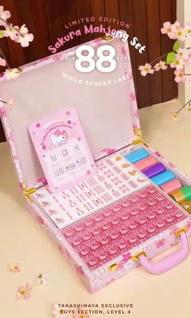 Hello Kitty Sakura Solitaire Mahjong Set, Hobbies & Toys, Toys & Games ...