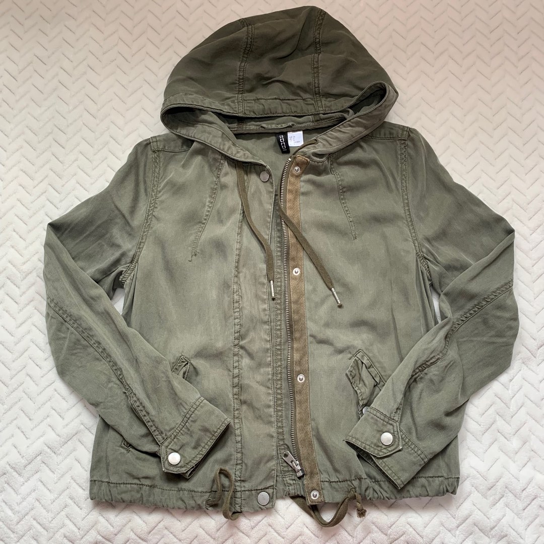 h&m divided semi crop army green jacket on Carousell