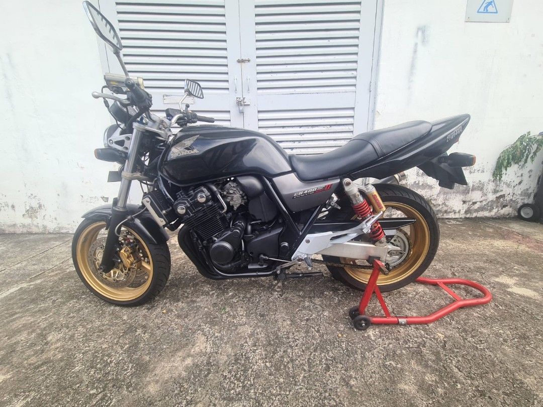 Honda CB400 spec 2 Coe 2033, Motorcycles, Motorcycle Accessories on ...