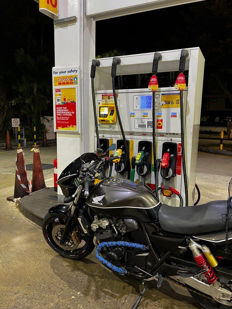 Honda CB400 Super 4 Spec 3 (COE 31 May 2025), Motorcycles, Motorcycles ...