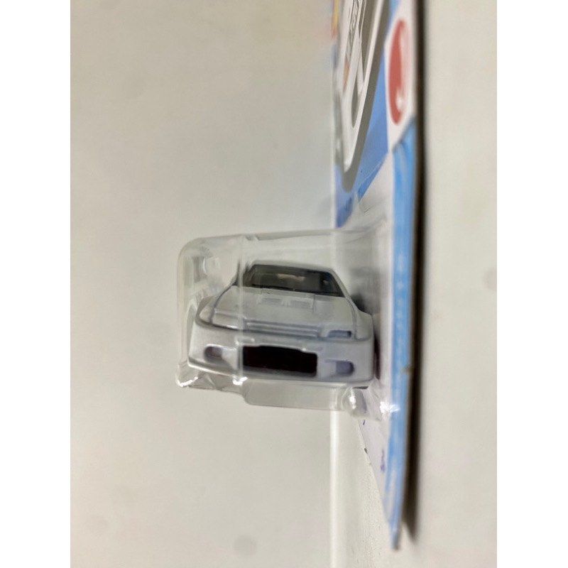 Hot Wheels NISSAN SKYLINE GT-R R32 White GTR Godzilla Racing Sports 64 ...