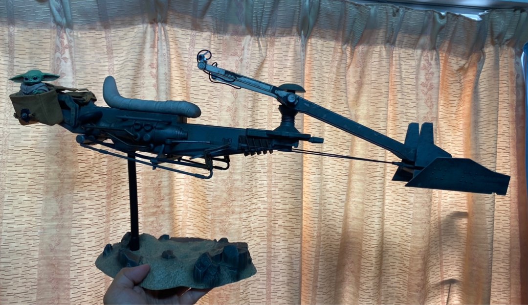 Hottoys Mandalorain Swoop Bike with TMS015 Grogu 無盒, 兒童＆孕婦用品, 嬰兒玩具 ...