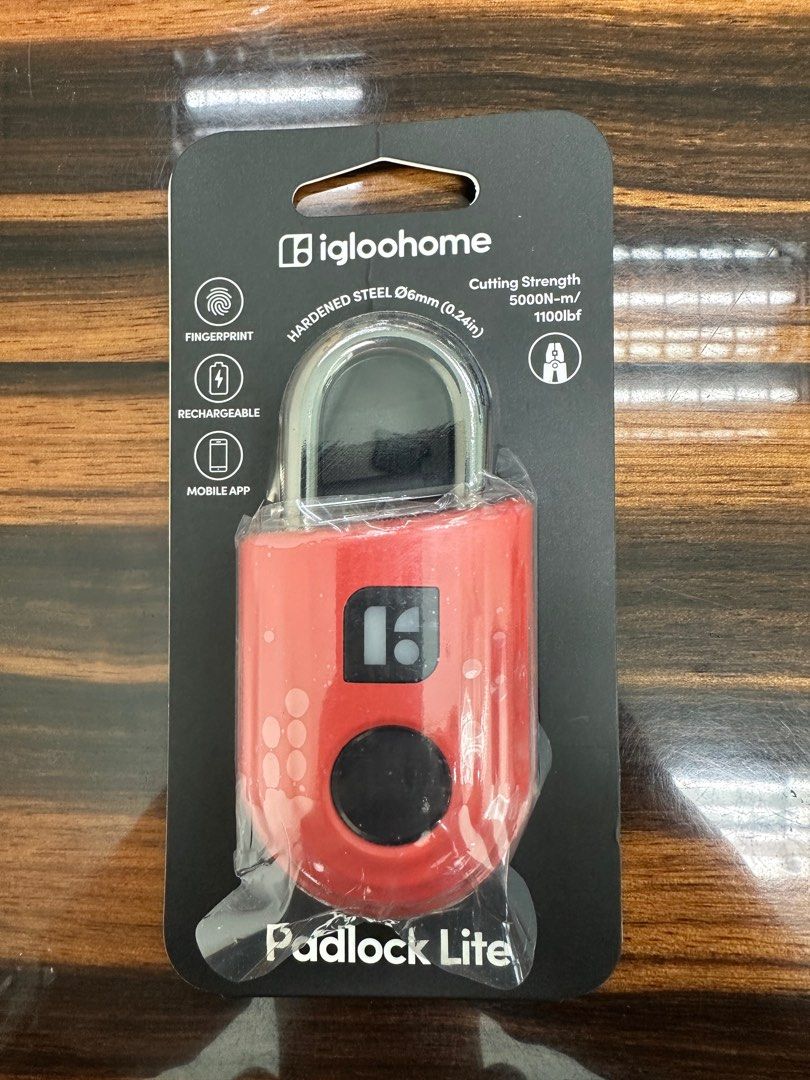 Igloo Padlock Lite, Furniture & Home Living, Security & Locks, Locks ...