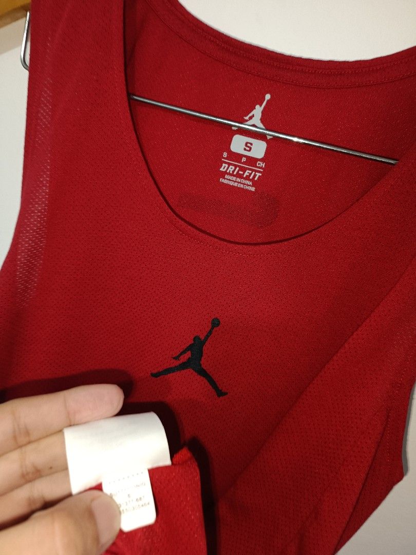 Jordan Sando, Men's Fashion, Activewear on Carousell