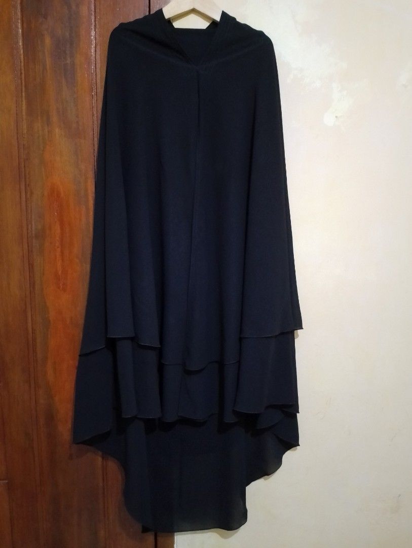 Khimar Hitam, Fesyen Wanita, Muslim Fashion, Syal di Carousell