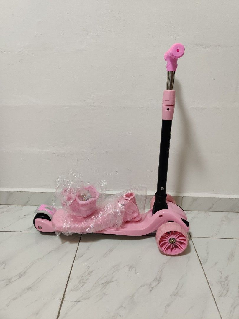 Kids Scooter / Baby scooter, Babies & Kids, Going Out, Other Babies ...