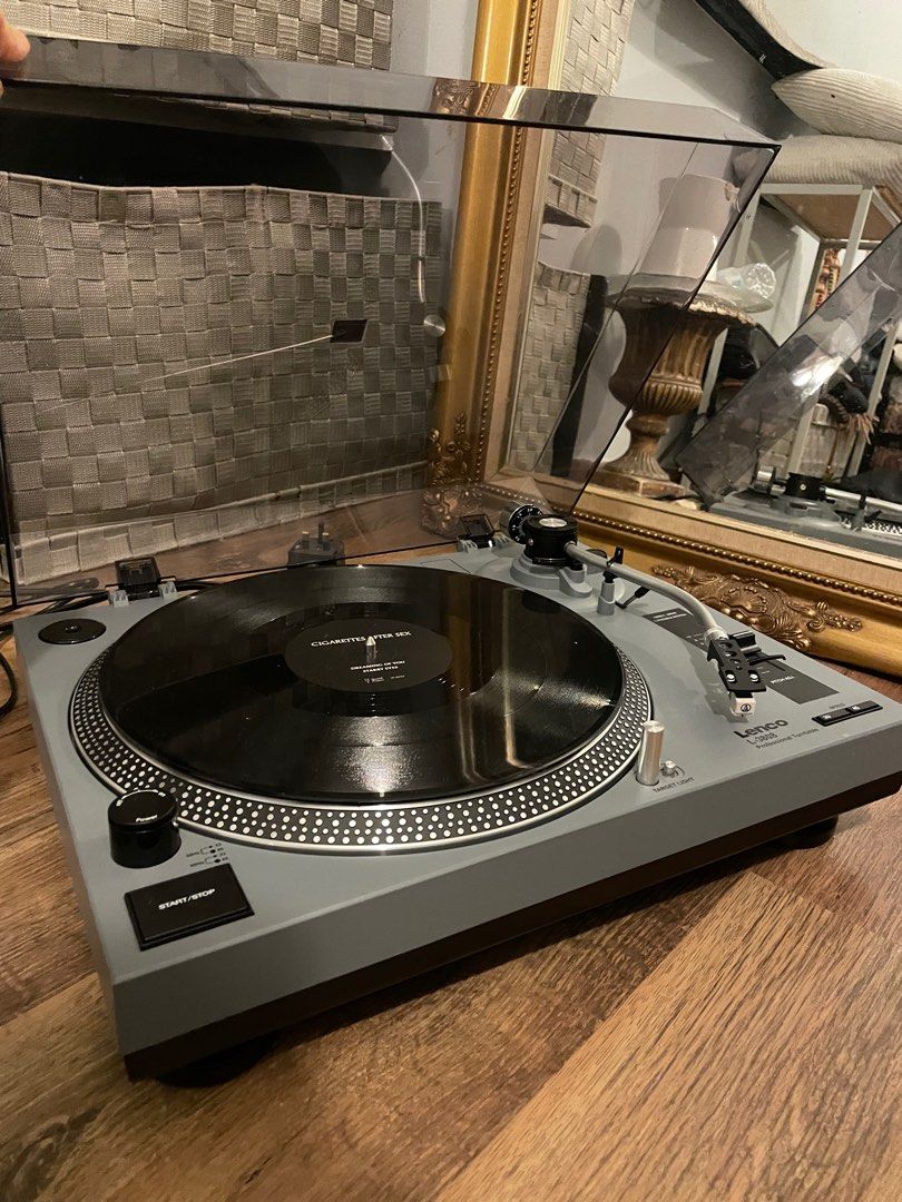 Lenco L-3808 Vinyl Player, Audio, Other Audio Equipment on Carousell