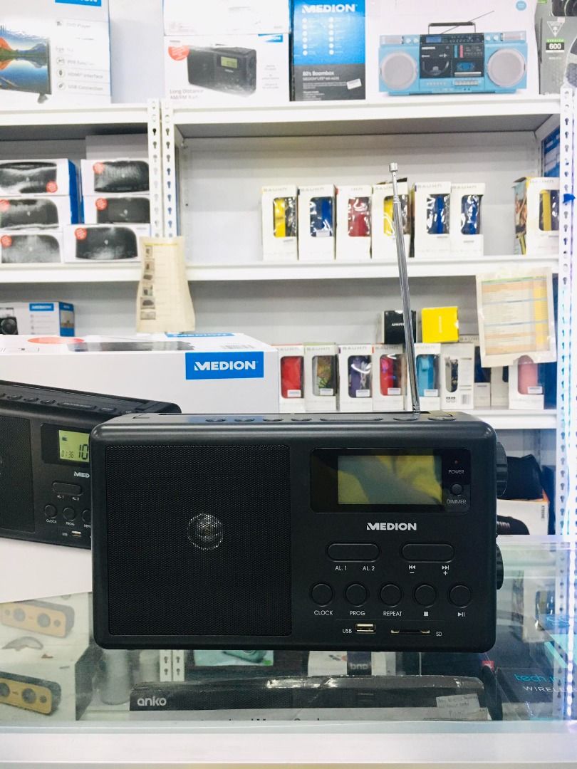 Medion Long Distance AM/FM Radio E65386, Audio, Soundbars, Speakers & Amplifiers on Carousell