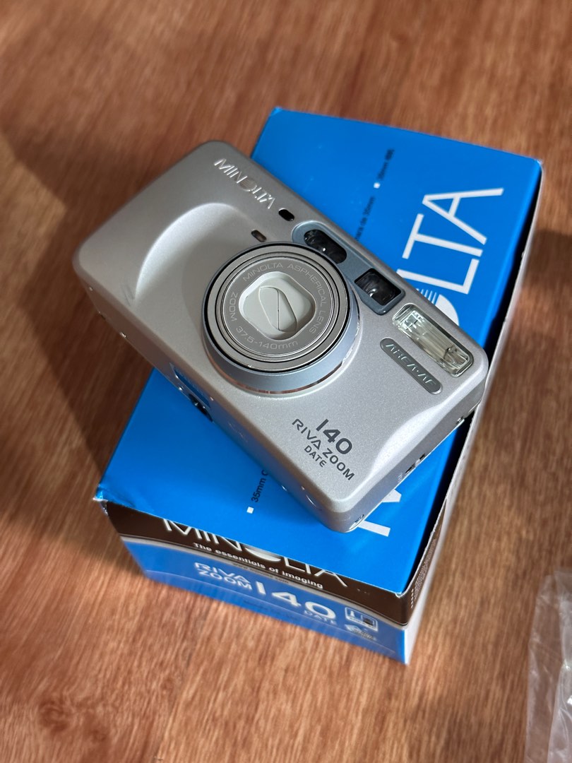 Minolta Riva Zoom 140, Photography, Cameras on Carousell