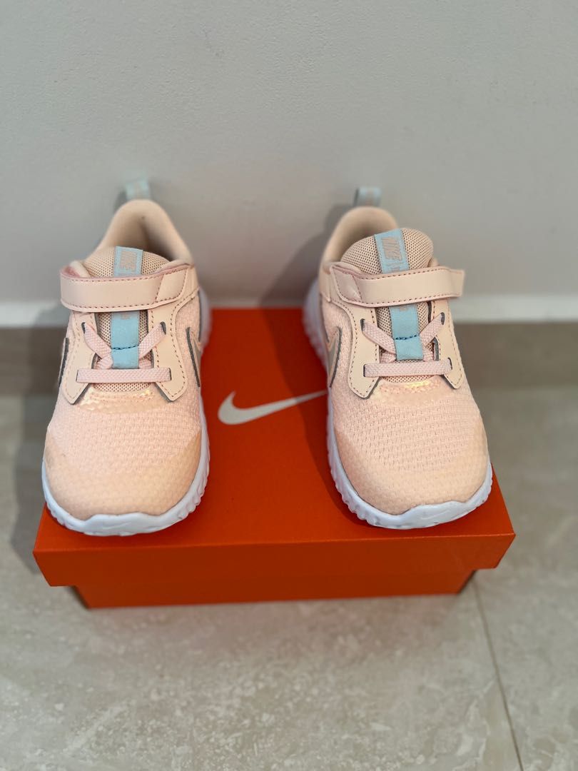 Nike kids shoe, Babies & Kids, Babies & Kids Fashion on Carousell