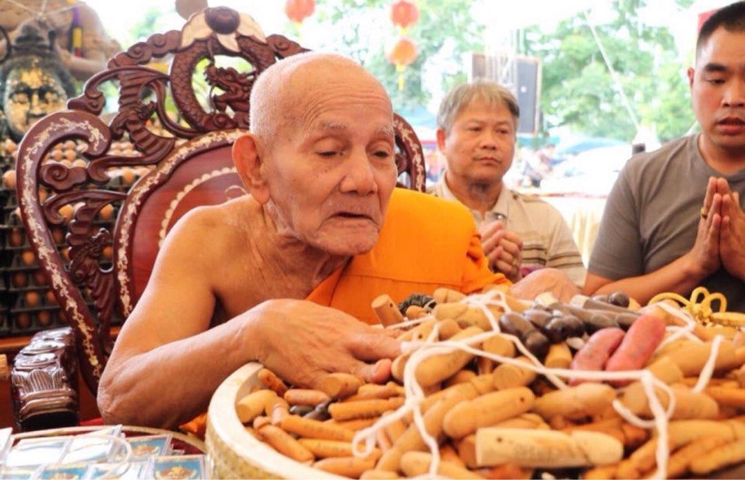 Palakit made by Lp Nont Wat Khao Prab Toob Be:2560, Hobbies & Toys ...