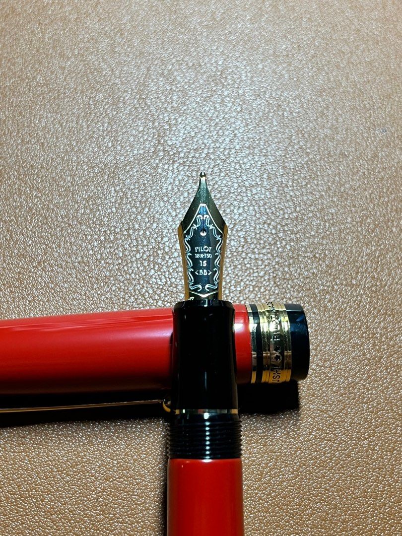 Pilot Custom 845 Urushi Red, BB nib, Luxury, Accessories on Carousell