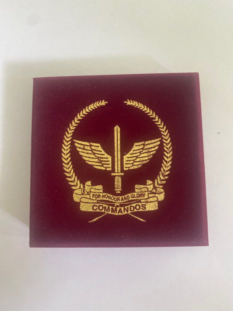 SAF Commandos coin, Hobbies & Toys, Memorabilia & Collectibles, Vintage ...