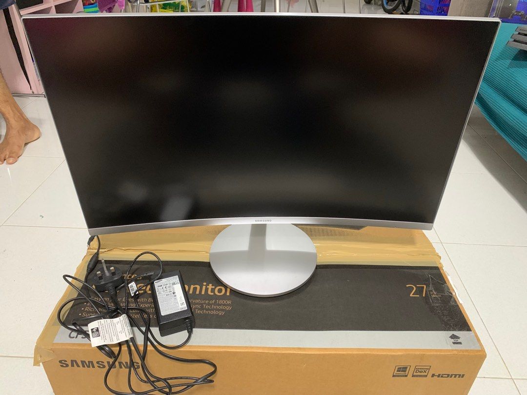 Samsung 27 inch monitor - curved, Computers & Tech, Parts & Accessories ...