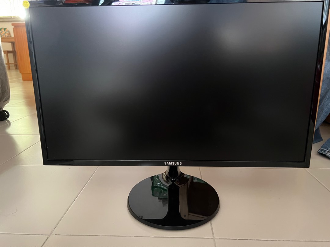 Samsung monitor, Computers & Tech, Parts & Accessories, Monitor Screens ...