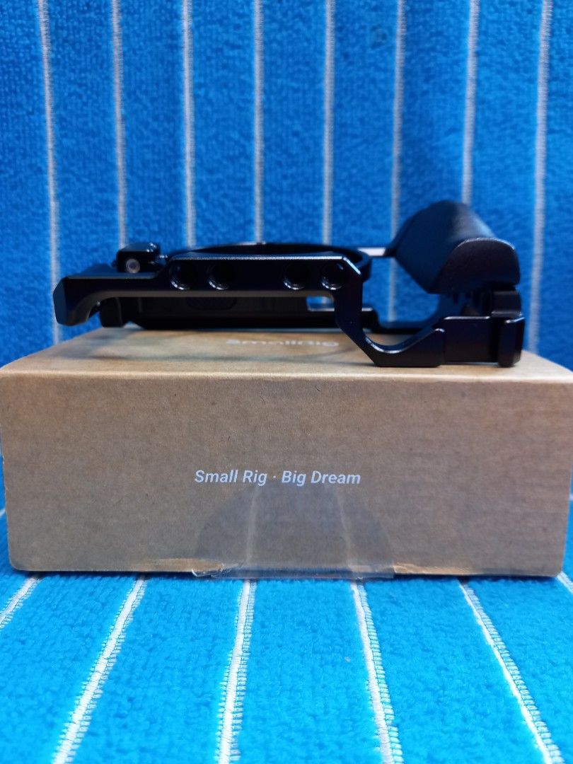 Smallrig Sony RX100 VII, Photography, Cameras on Carousell
