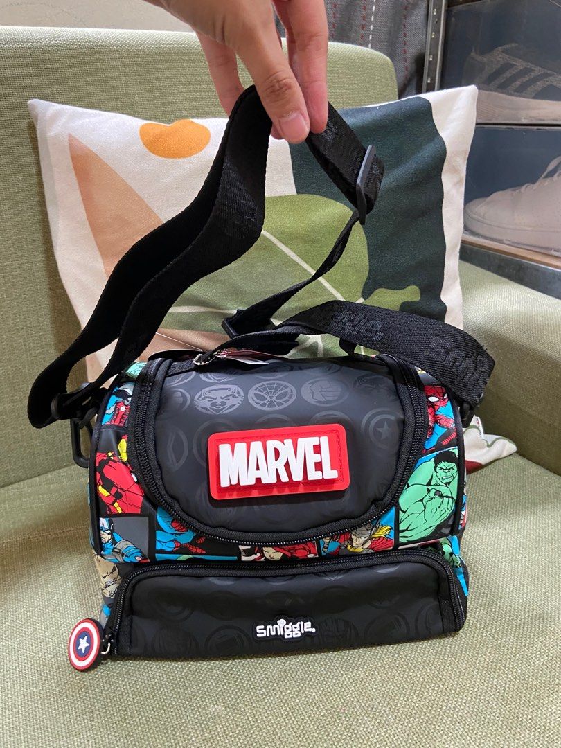 Smiggle marvel lunchbag on Carousell