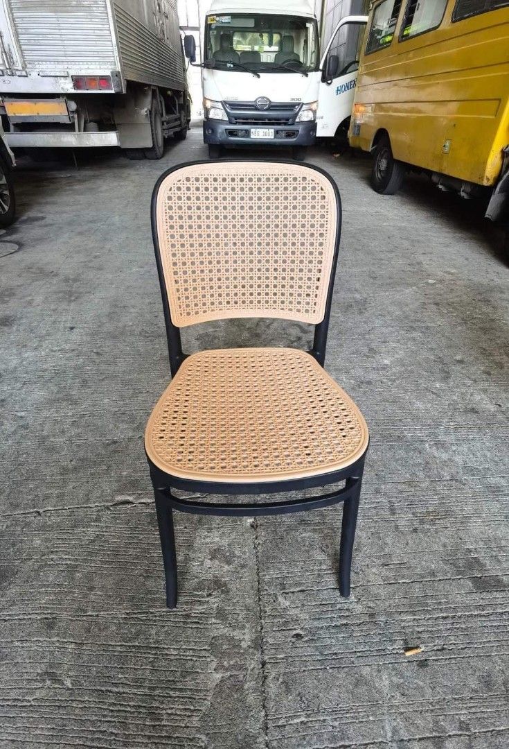 Solihiya rattan chair on Carousell