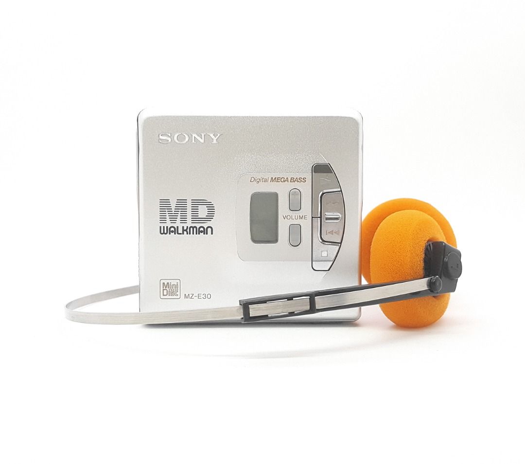 SONY MD Walkman MZ-E30 Portable MiniDisc Player In Excellent Working ...