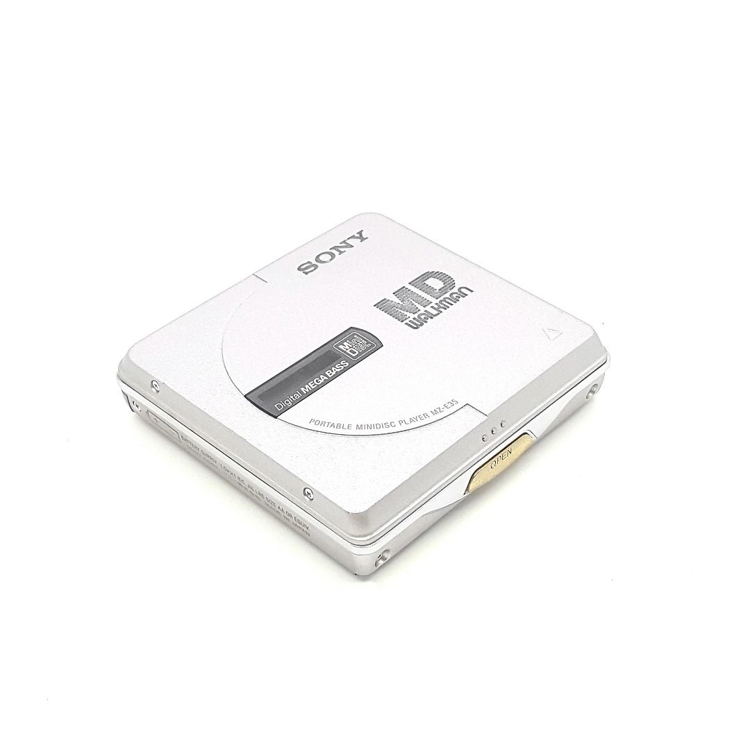 SONY MD Walkman MZ-E35 Portable MD/MiniDisc Player In Mint Condition ...