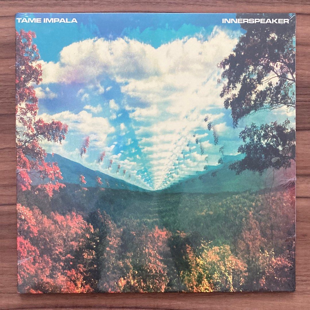 Tame Impala - Innerspeaker (2LP) vinyl, Hobbies & Toys, Music & Media ...