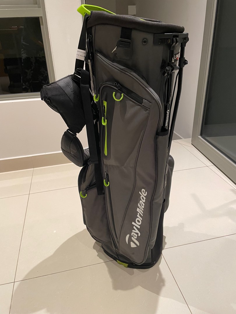 Taylormade Golf Bag, Sports Equipment, Sports & Games, Golf on Carousell