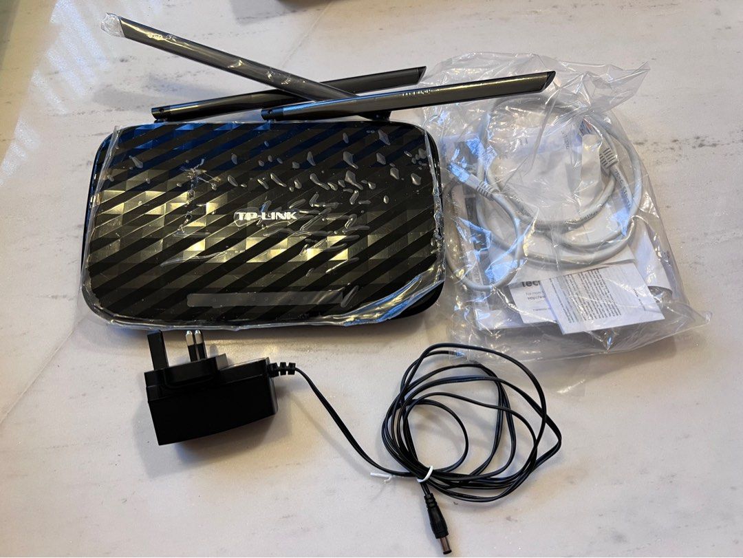 TP-LINK AC900 Router, Computers & Tech, Parts & Accessories, Networking ...