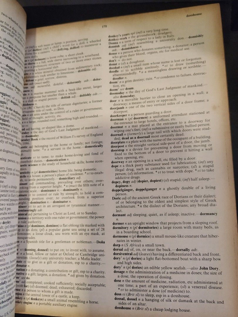 UNIVERSAL Dictionaries, Hobbies & Toys, Collectibles & Memorabilia ...