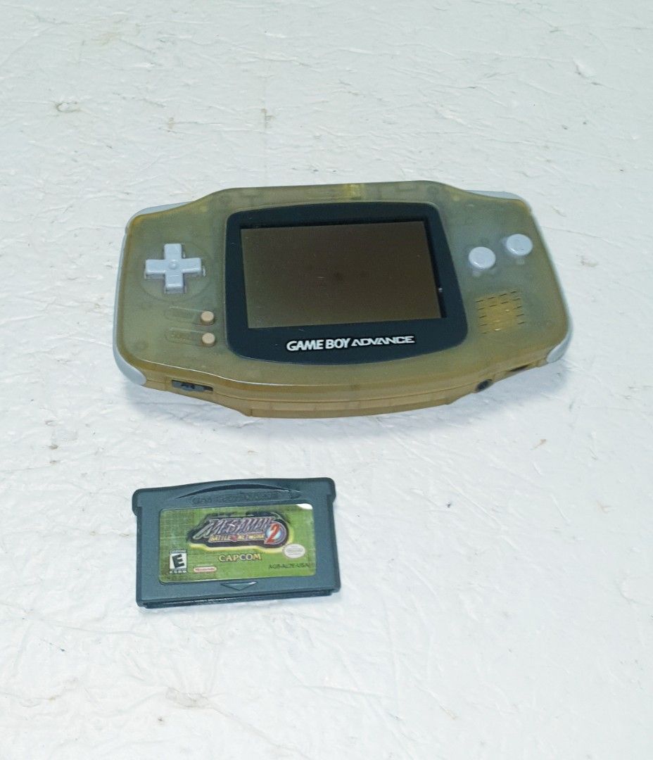 vintage gameboy advance console, Video Gaming, Video Game Consoles ...