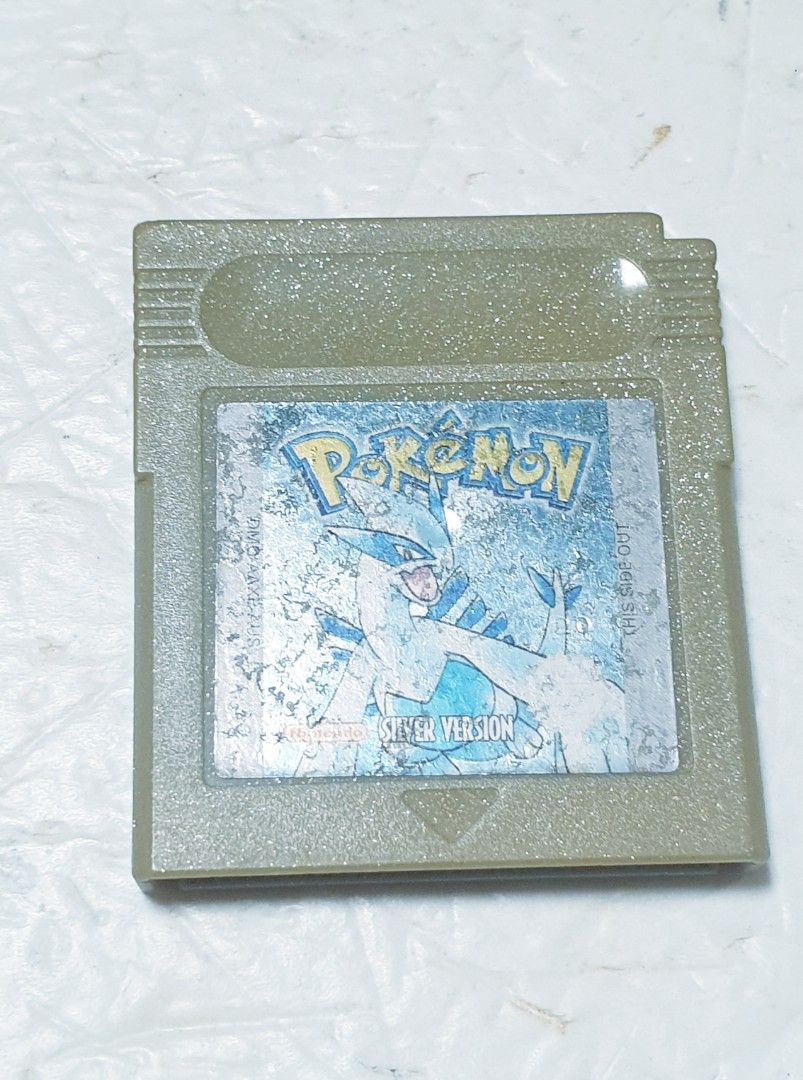 vintage Nintendo gameboy pokemon silver version game cartridge, Hobbies ...
