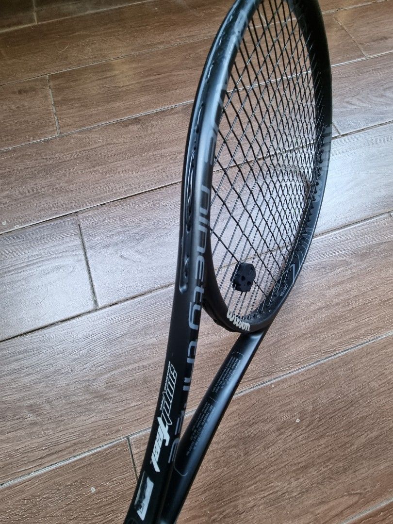 Wilson Blade 93, L2, Sports Equipment, Sports & Games, Racket & Ball ...