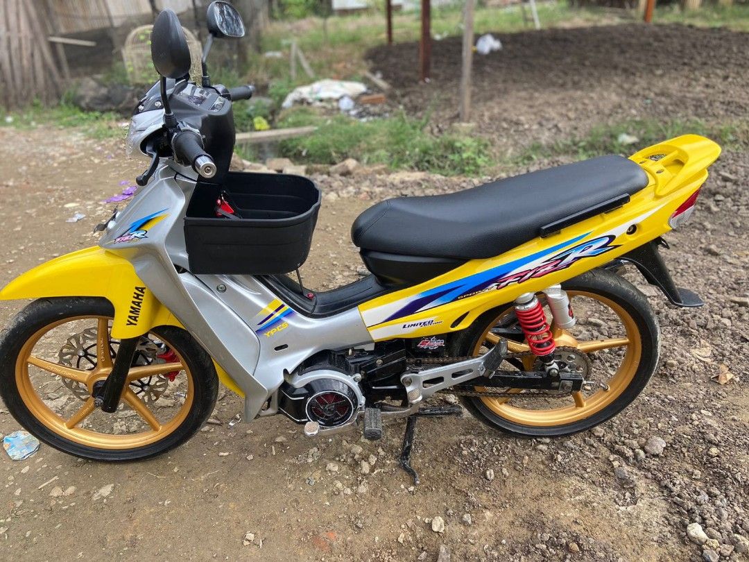 YAMAHA FIZR, Motor di Carousell