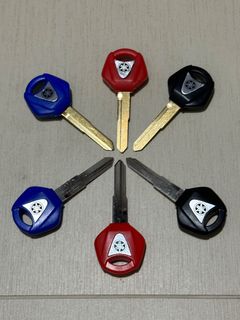 Yamaha xsr155 mt15 high security key , Motorcycles, Motorcycle ...