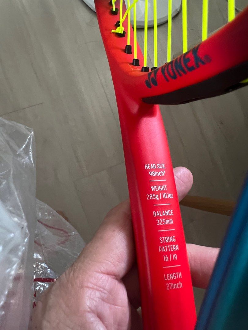 Yonex vcore 98L (light) 285g poly tour pro PTP 17 50/50 lbs strung July 23 - grommet need ...