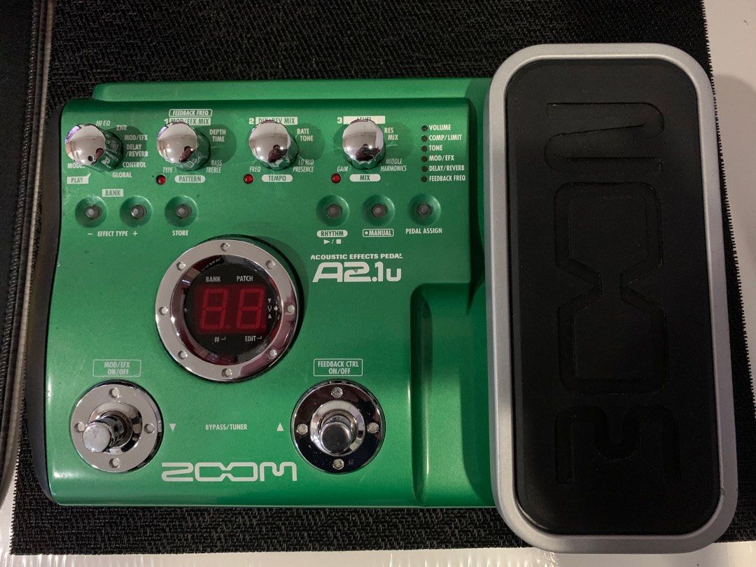 (Reduced to clear) Zoom A2.1u Acoustic Effects Pedal, Hobbies & Toys, Music & Media, Music ...