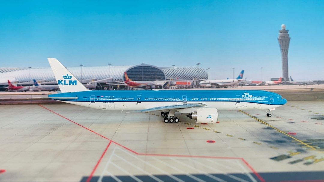 1:400 KLM 777-300ER /Standard Livery/ Reg No. PH-BVV/ By NG Model/ Rare in the market, Hobbies ...
