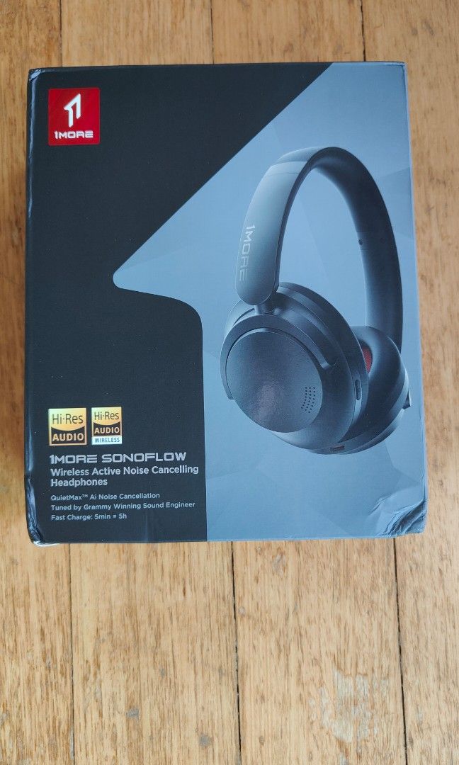 1More sonoflow, Audio, Headphones & Headsets on Carousell