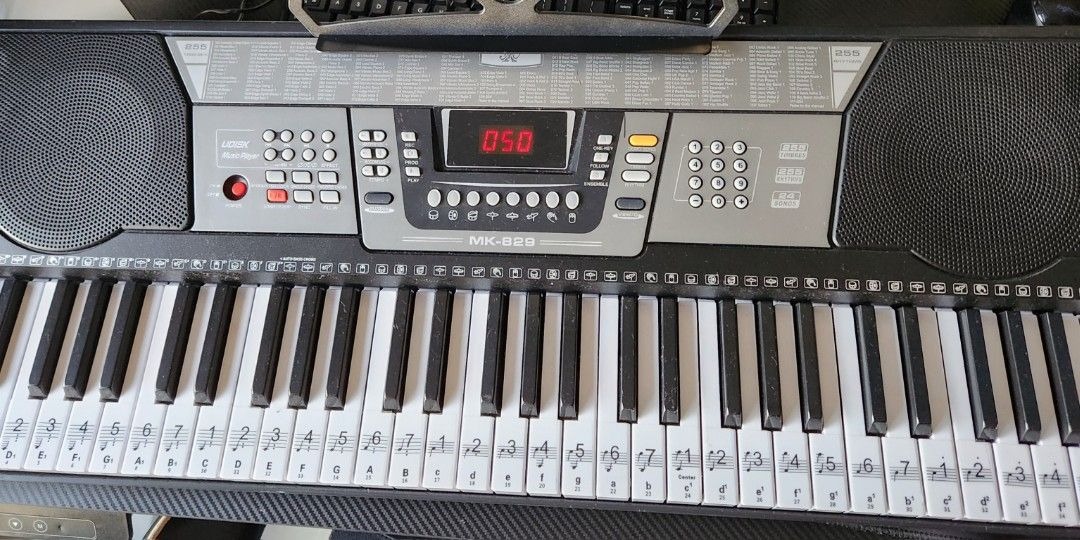 61 Key high quality LCD display music keyboard piano, Hobbies & Toys ...