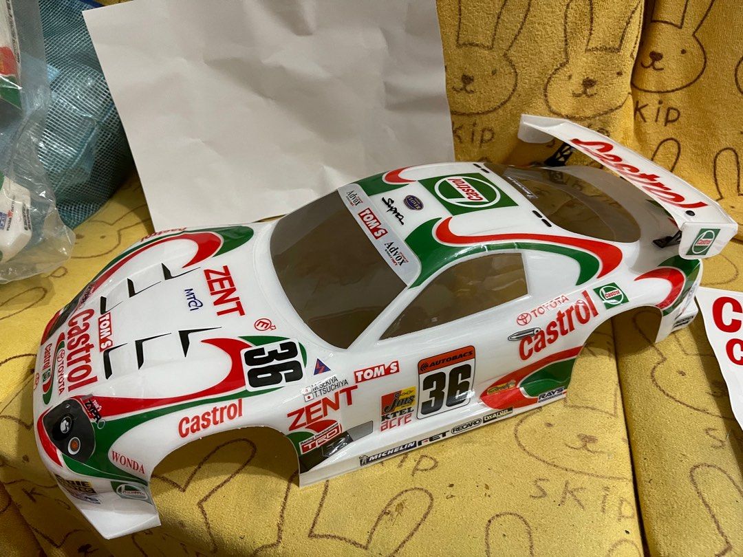 代上色剛完成 全新 1/10 豐田 Toyota Castrol Tom,s supra 2000 RC上色車殻, 興趣及遊戲, 玩具 ...