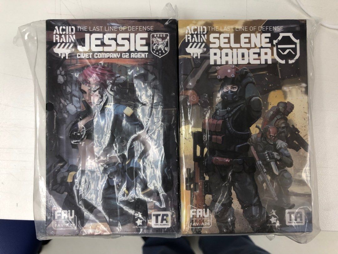 Acid rain Jessie and Selene Raider, 興趣及遊戲, 玩具 & 遊戲類 - Carousell