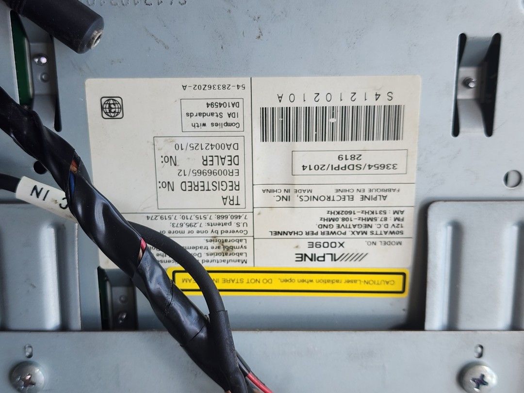 Estima Alpine X009 GPS head unit, remote and console panel for Estima ...