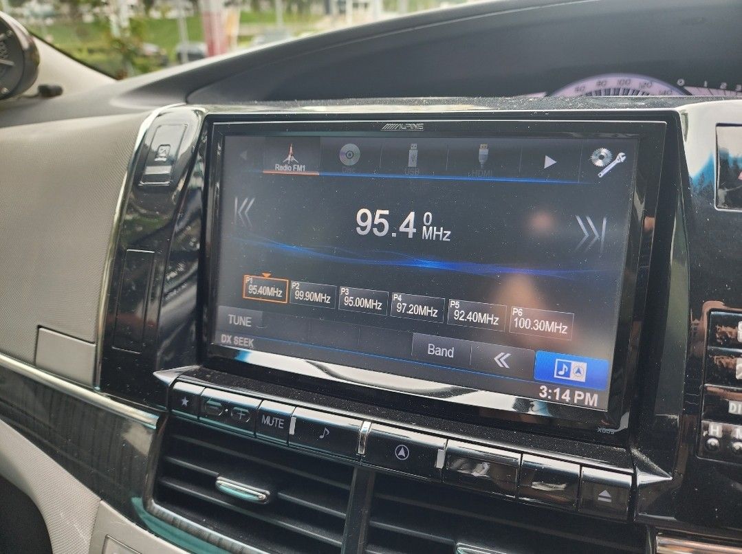 Estima Alpine X009 GPS head unit, remote and console panel for Estima ...